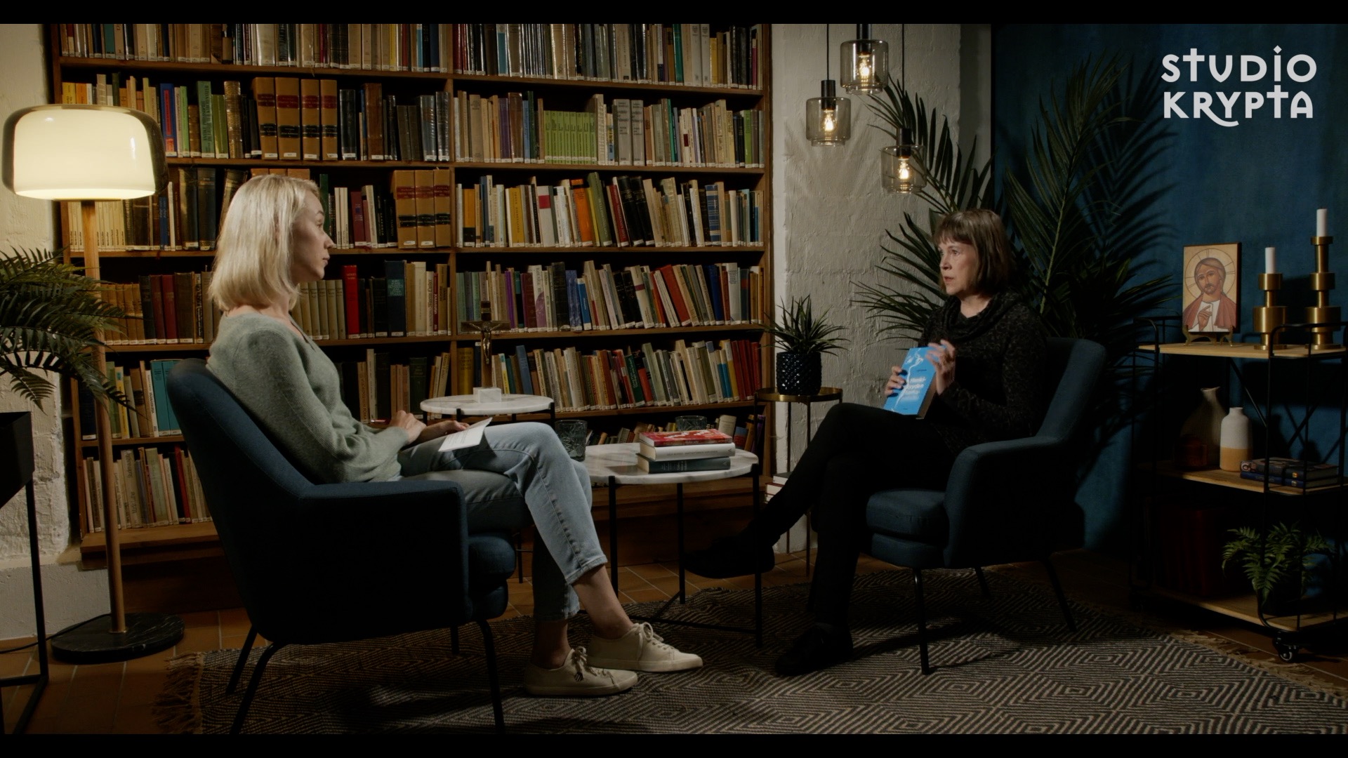 Lähikuvassa: Henkisyyden harhapoluilla - Studio KryptaStudio Krypta